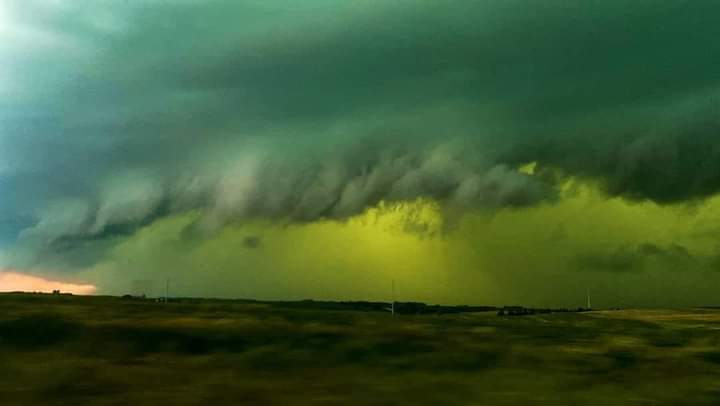 Strange Storm Caused Creepy Green Sky In Sioux Falls, South Dakota ...